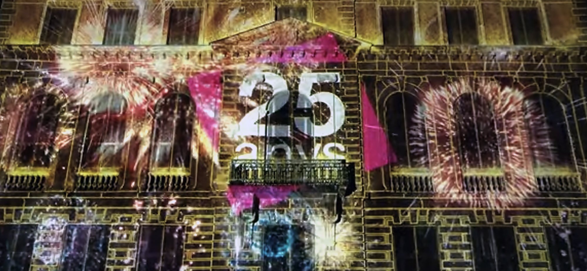 PALAU ROBERT 25 ANYS - EGM